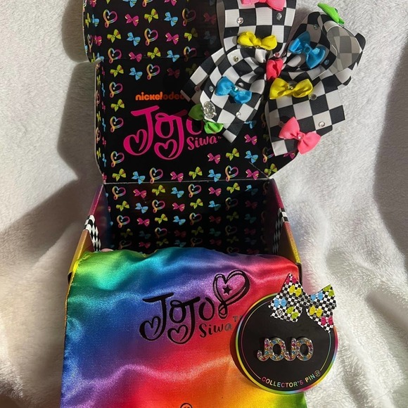 Nickelodeon | Accessories | Jojo Siwa Bow 23 | Poshmark